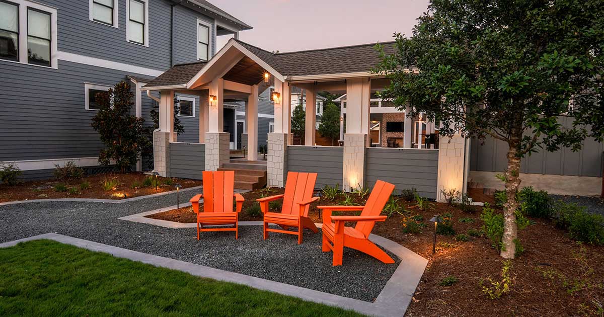 Luxury Outdoor Living Contractor: Heavenly Outdoors